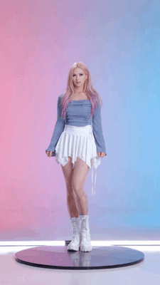 Magic Hour Magnetic Illit Dance Video Face Swap Template